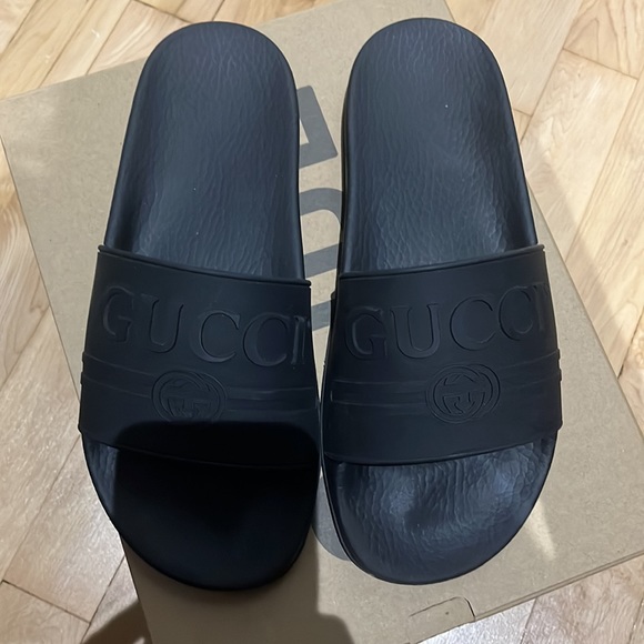 Gucci | Shoes | Gucci Rubber Slides Authenticworn Once Excellent ...